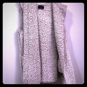 Love Tree Jackets & Coats | Iso Black Faux Fur Vest By | Poshmark